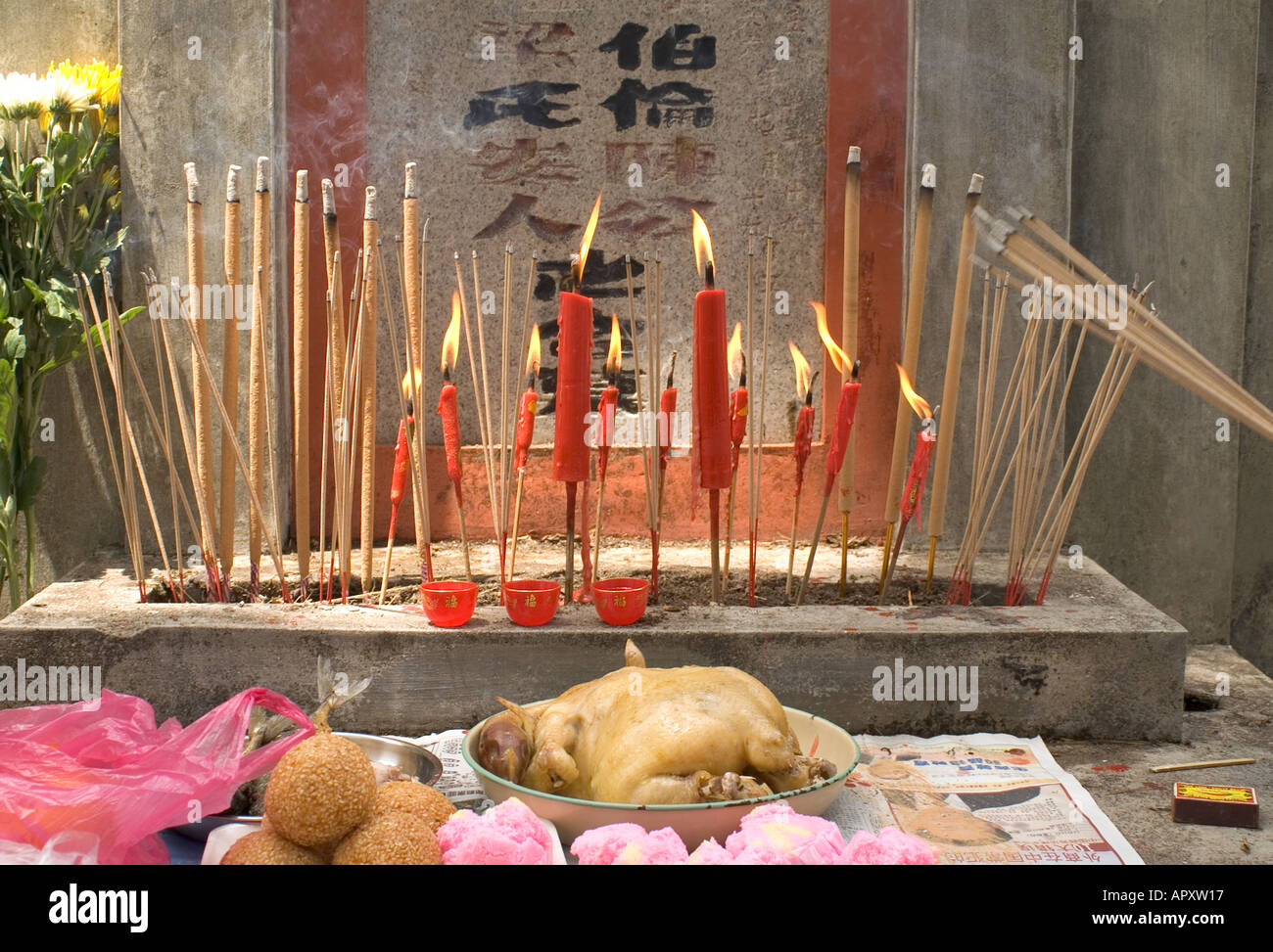 Offerings at grandparents graves during Qing Ming Festival Malaysia ...