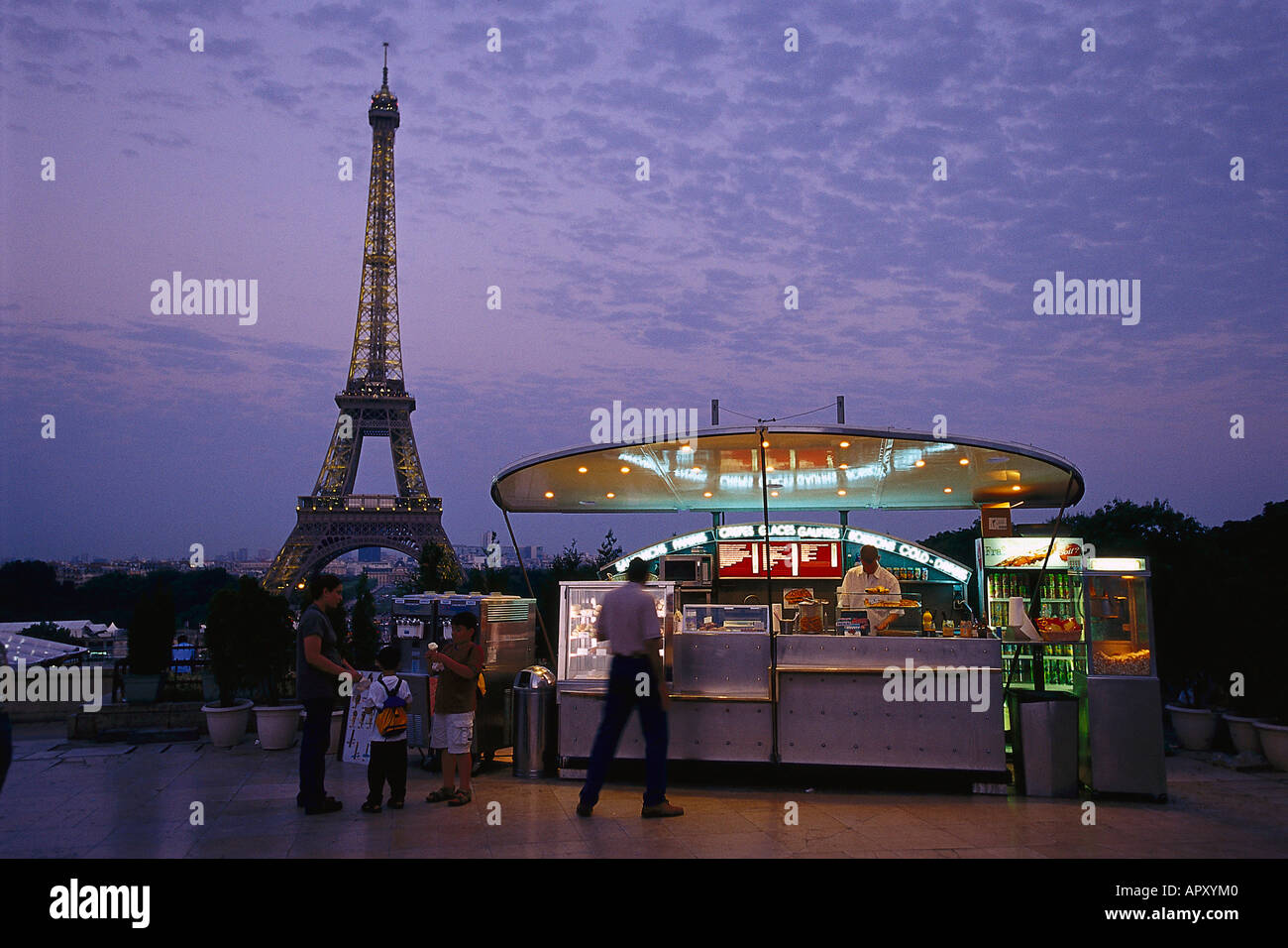Snacks, Eiffel Tower Paris, France Stock Photo - Alamy