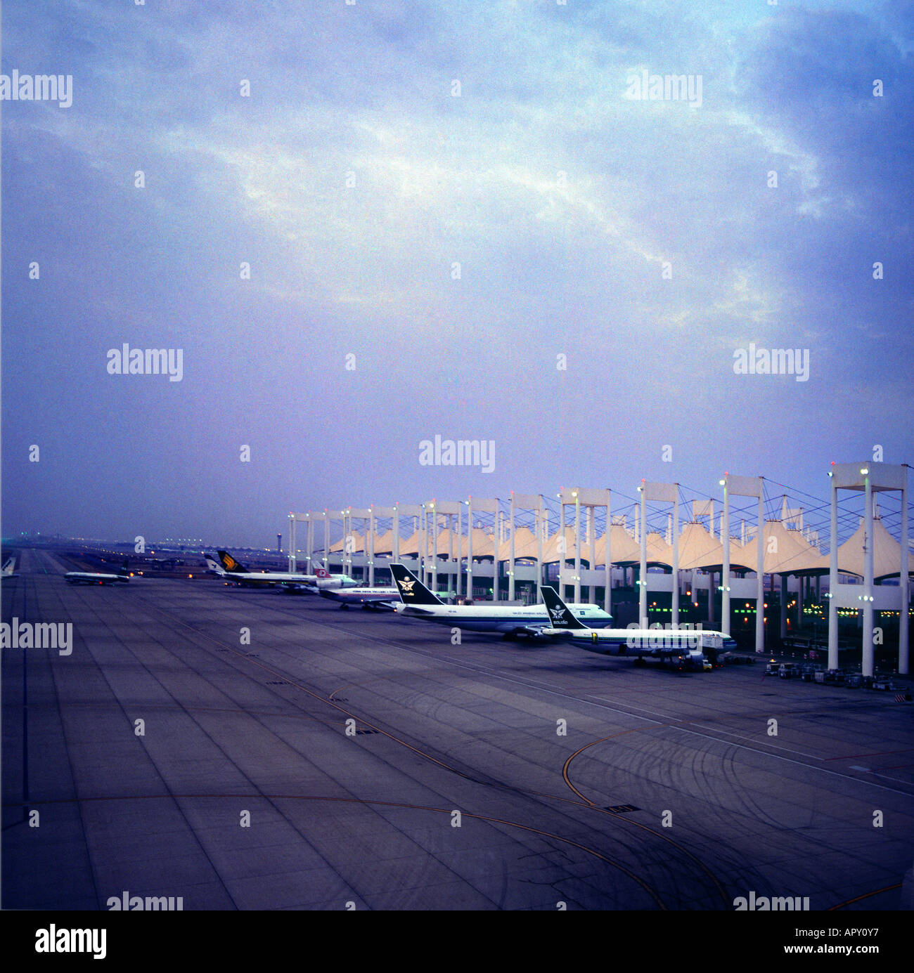 Hajj terminal hi-res stock photography and images - Alamy