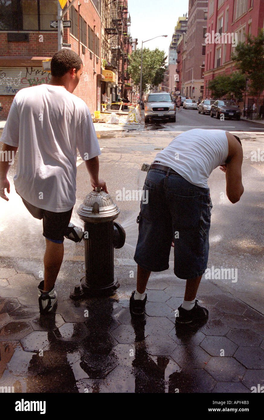 Nyc fire hydrant hi-res stock photography and images - Alamy