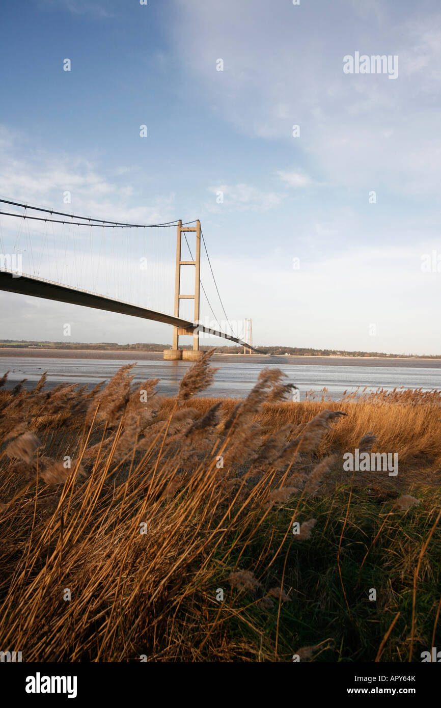 Humber crossing hi-res stock photography and images - Alamy