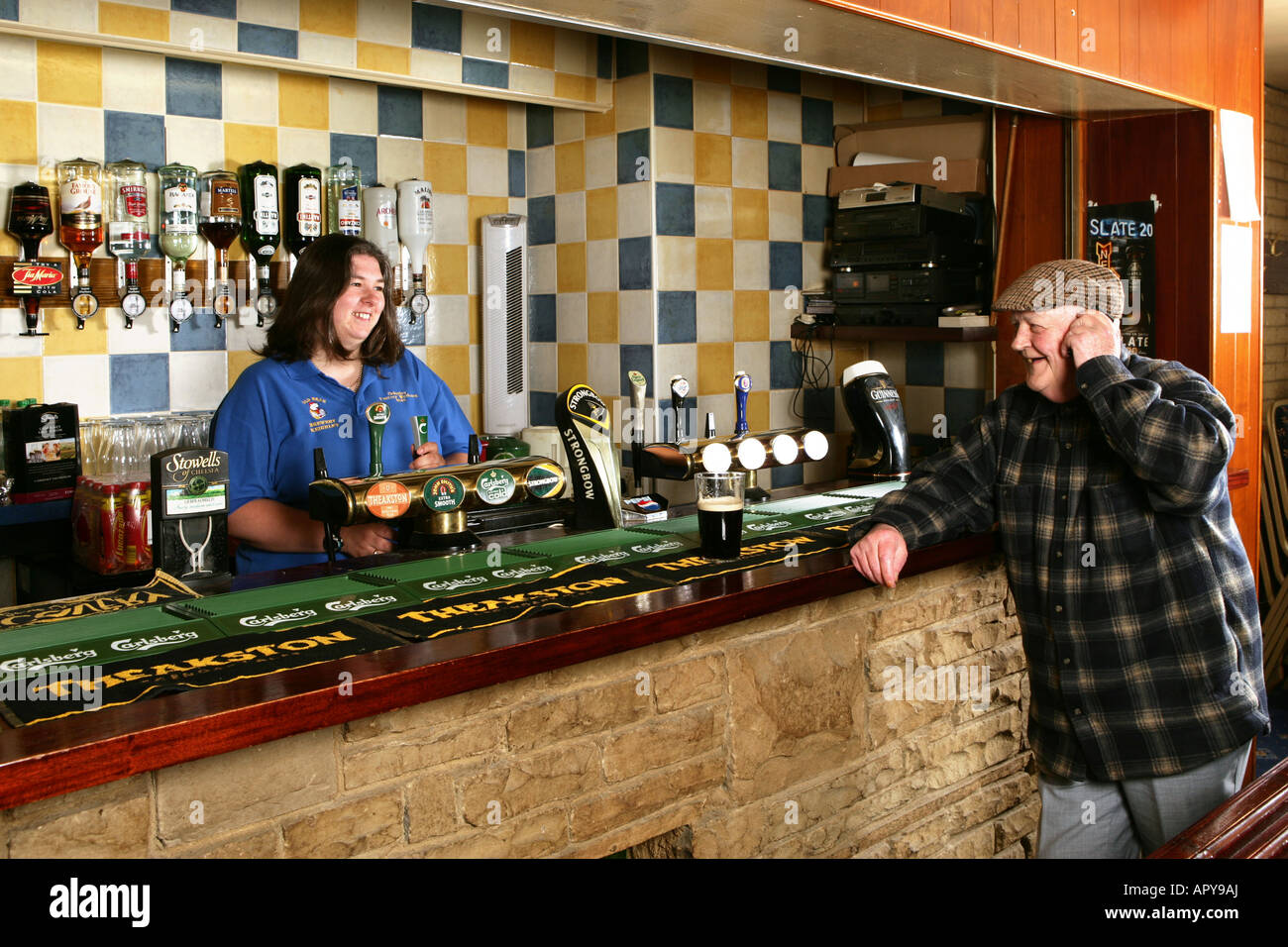 Working mans public house hi-res stock photography and images - Alamy