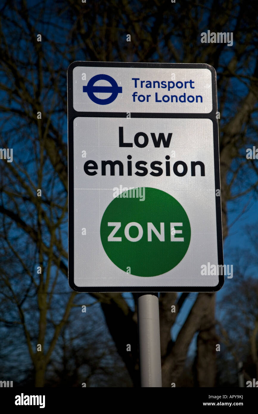 Transport for London Low Emission Zone Sign Belmont London England ...