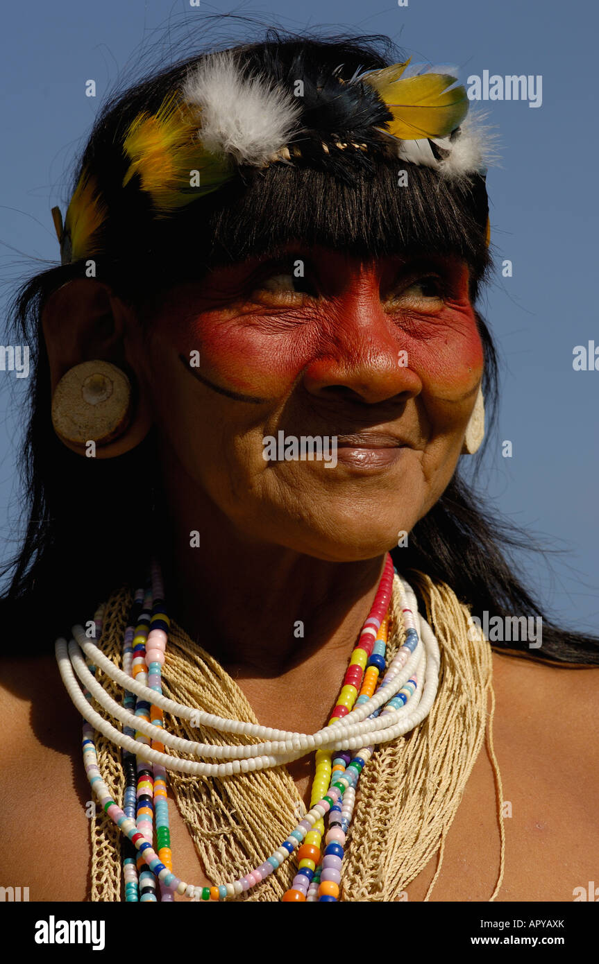 Huaorani hi-res stock photography and images - Alamy
