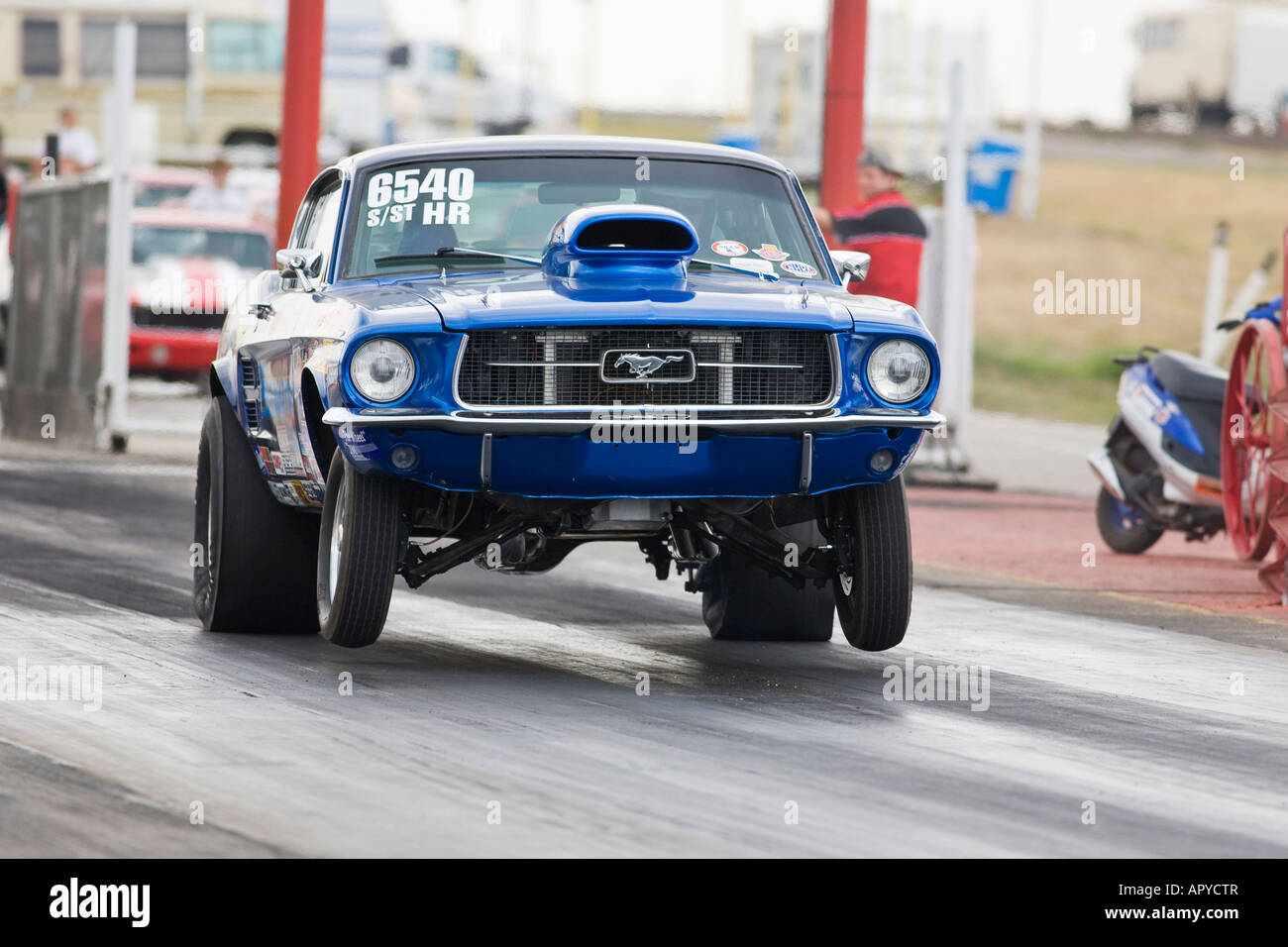Drag strip start line hi-res stock photography and images - Alamy