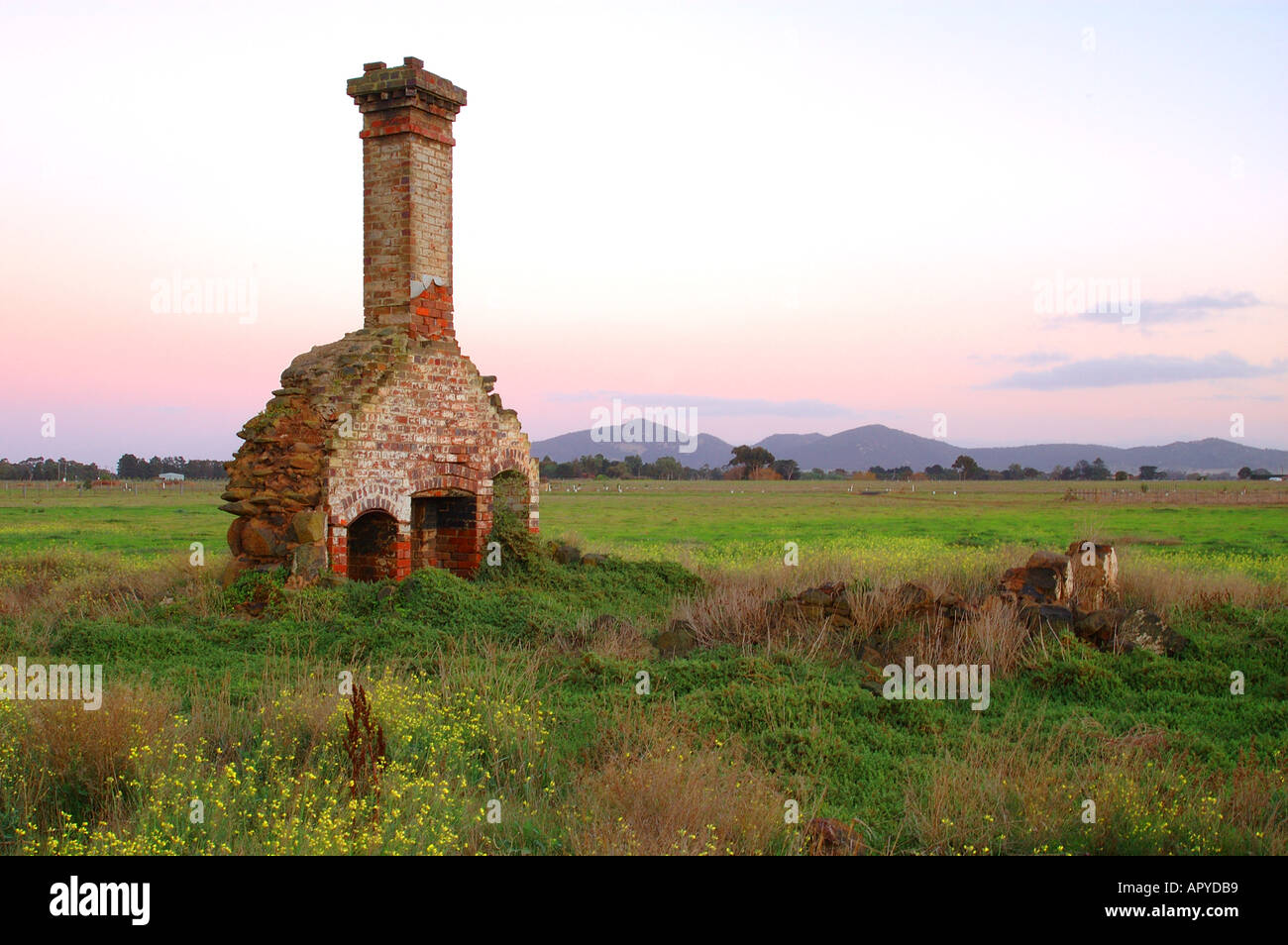 Rothwell Inn Ruins, Little River, Victoria, Australia Stock Photo - Alamy