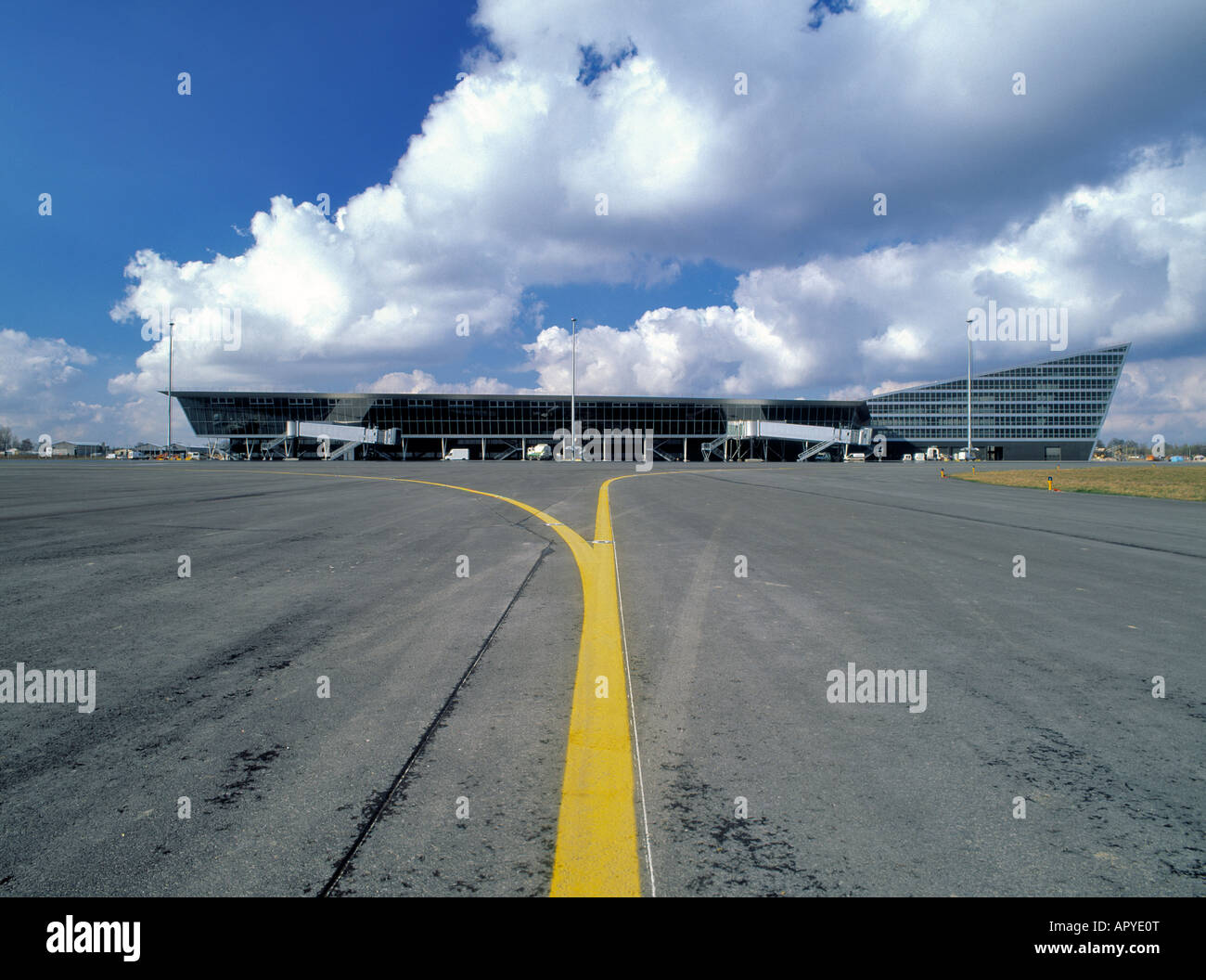 Lille Airport from the runway Stock Photo - Alamy