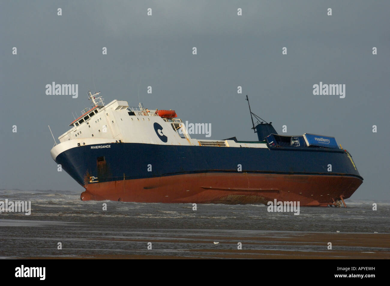 Ro ro ferry hi-res stock photography and images - Alamy