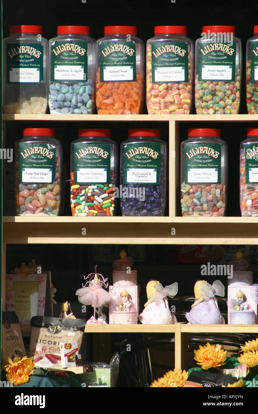 traditional sweet shop window jars display matlock Stock Photo - Alamy