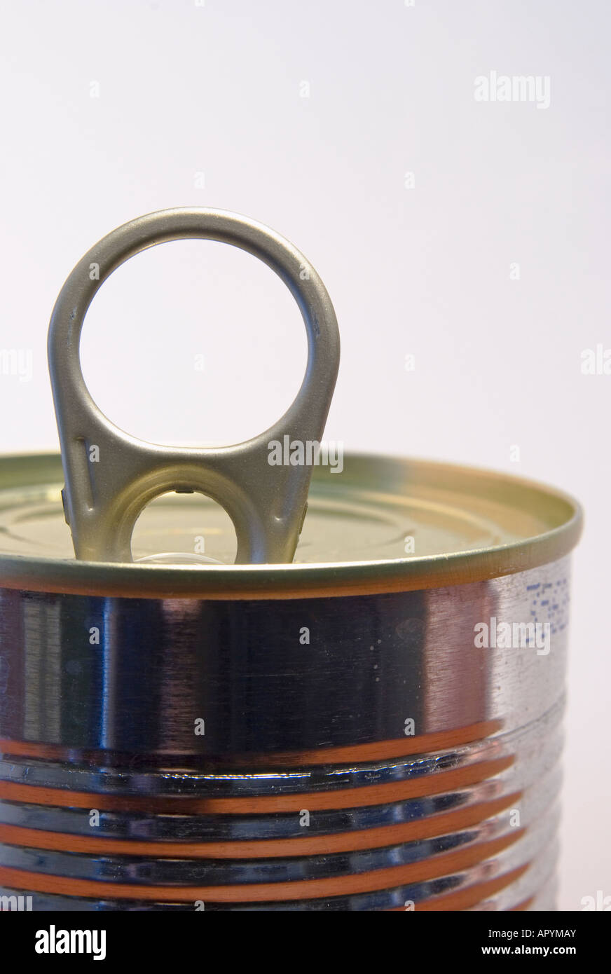 Pull ring hi-res stock photography and images - Alamy