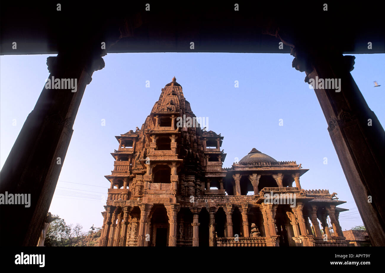 The Royal Cenotaph at Mandore Gardens, Jodhpur Stock Photo - Alamy