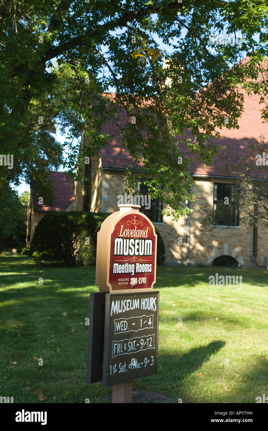 ILLINOIS Dixon Sign for Loveland Community Center exterior of building ...