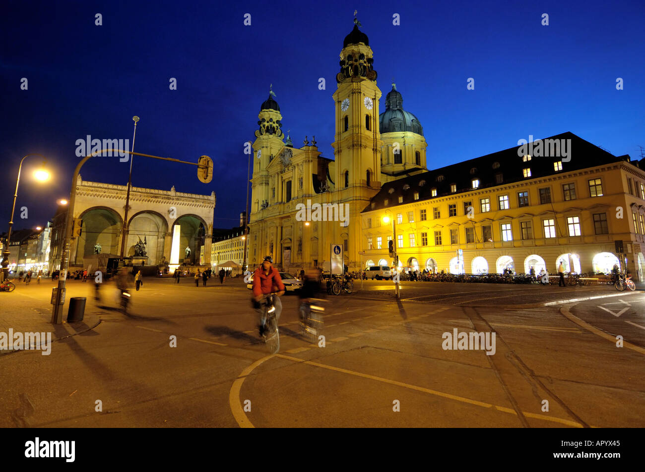 Odeonsplatz, munich hi-res stock photography and images - Alamy
