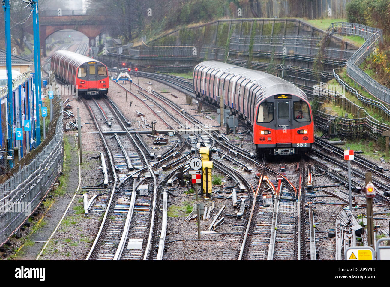 Northern line train hi-res stock photography and images - Alamy