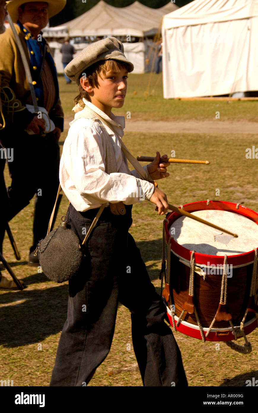 Civil war drummer boy hi-res stock photography and images - Alamy