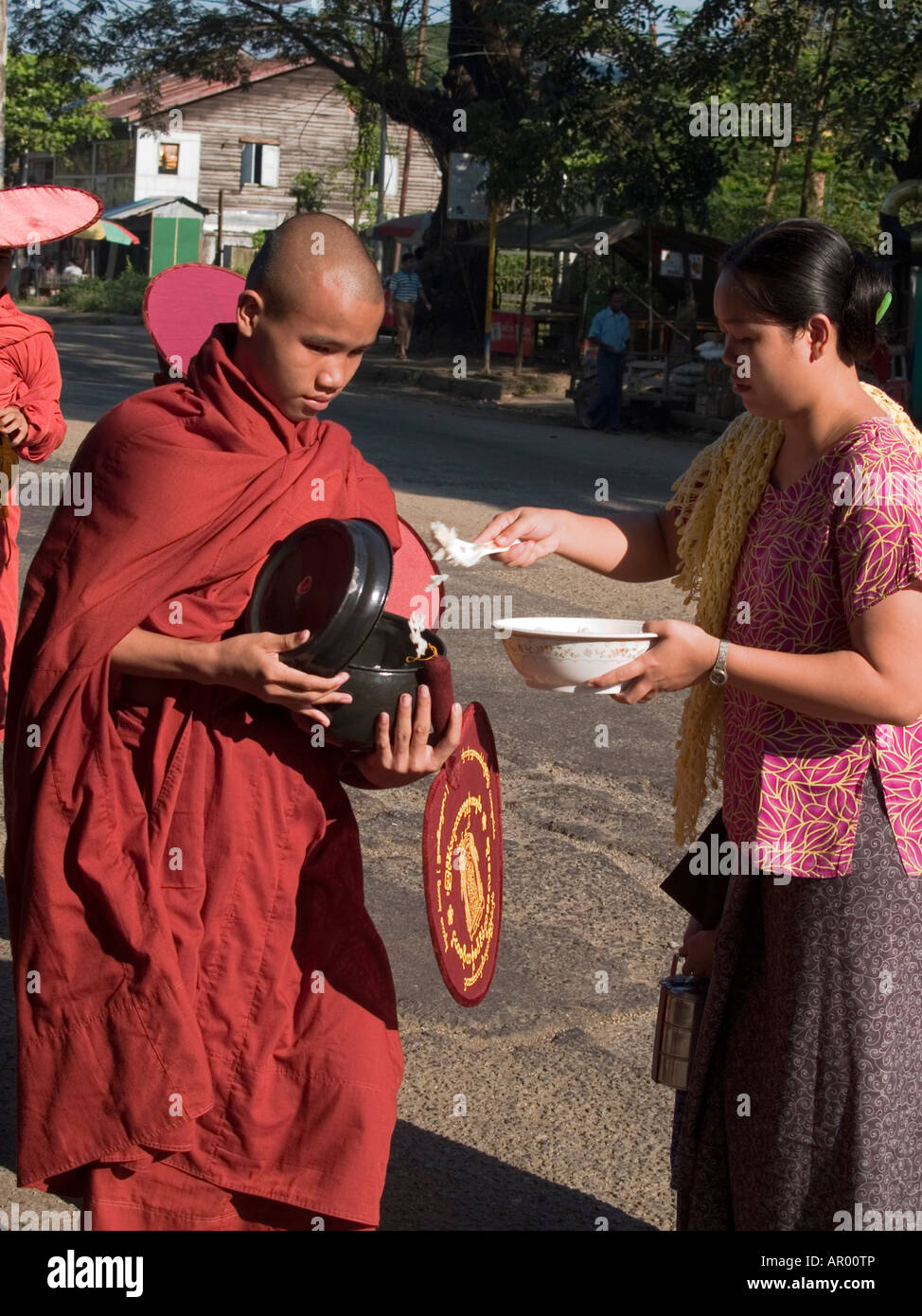 Monk begging food hi-res stock photography and images - Alamy