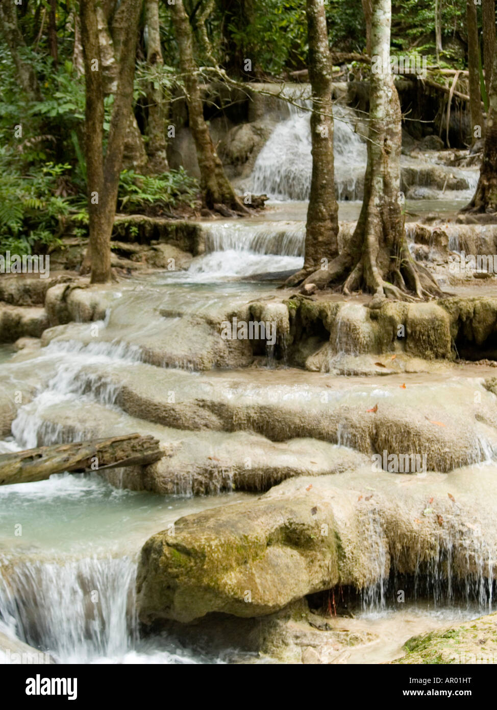 Cascade cascading park asia hi-res stock photography and images - Alamy