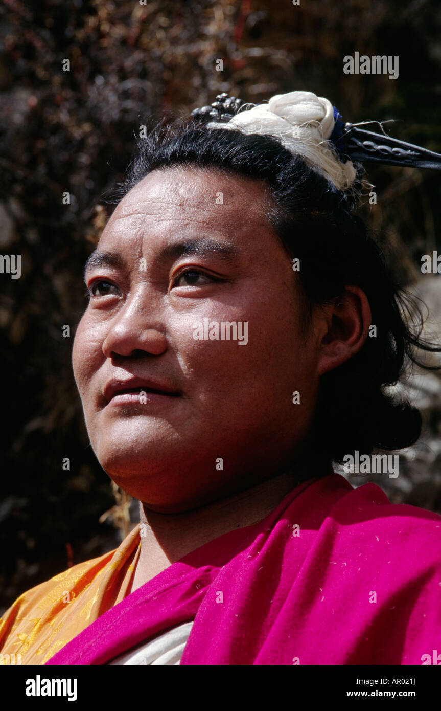 Tibetan buddhist practitioner hi-res stock photography and images - Alamy