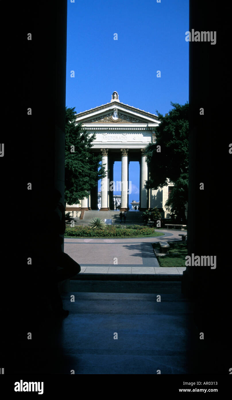 Interior university of havana cuba hi-res stock photography and images ...
