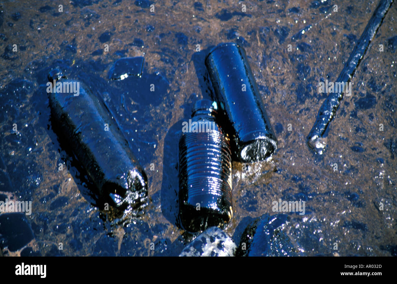 Plastic pollution in caribbean hi-res stock photography and images - Alamy