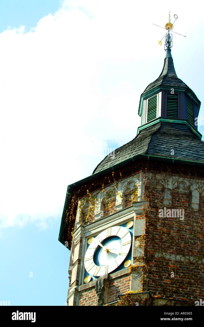 1573 court hi-res stock photography and images - Alamy