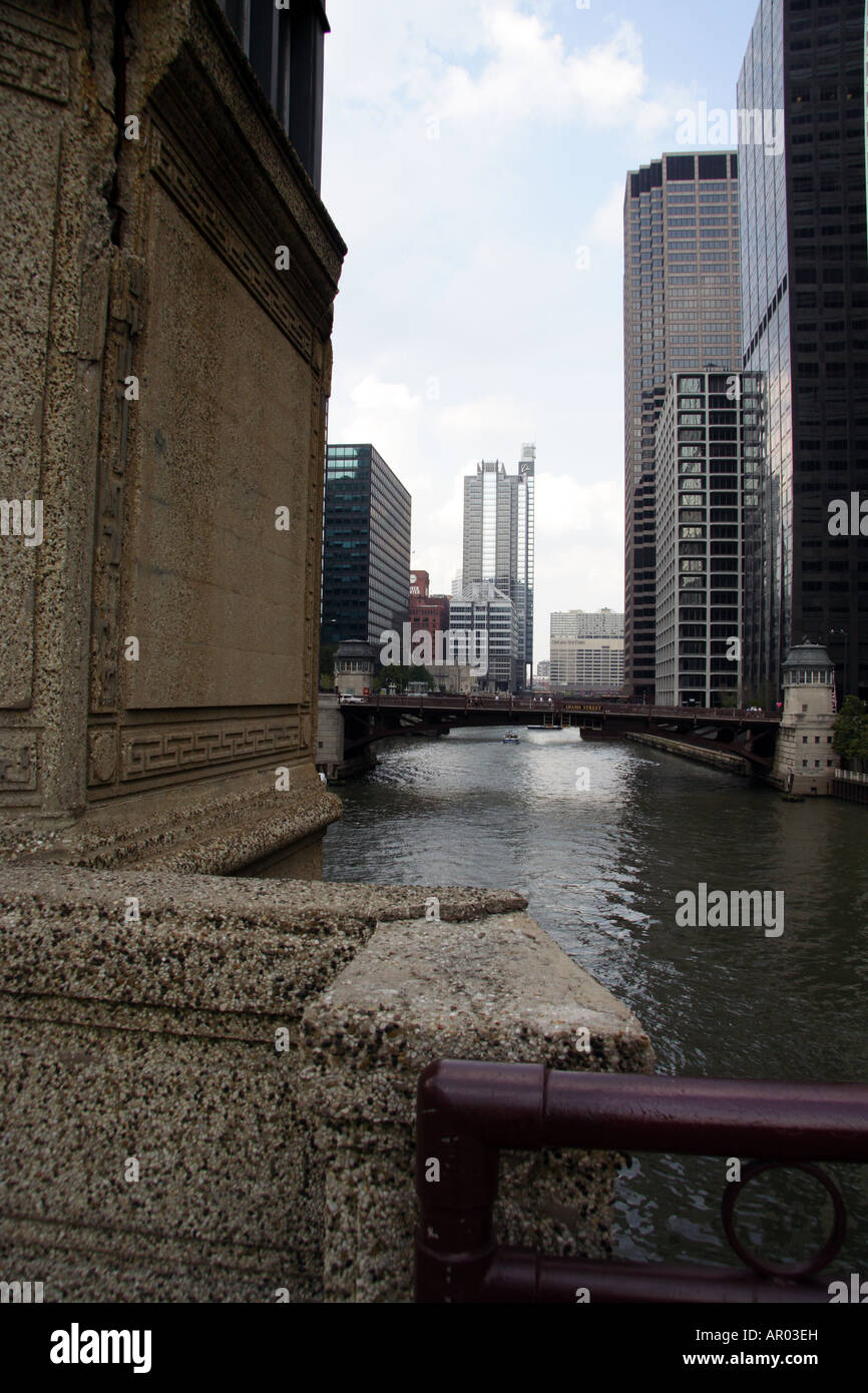 Chicago Buildings. Architecture. Chicago River Stock Photo - Alamy