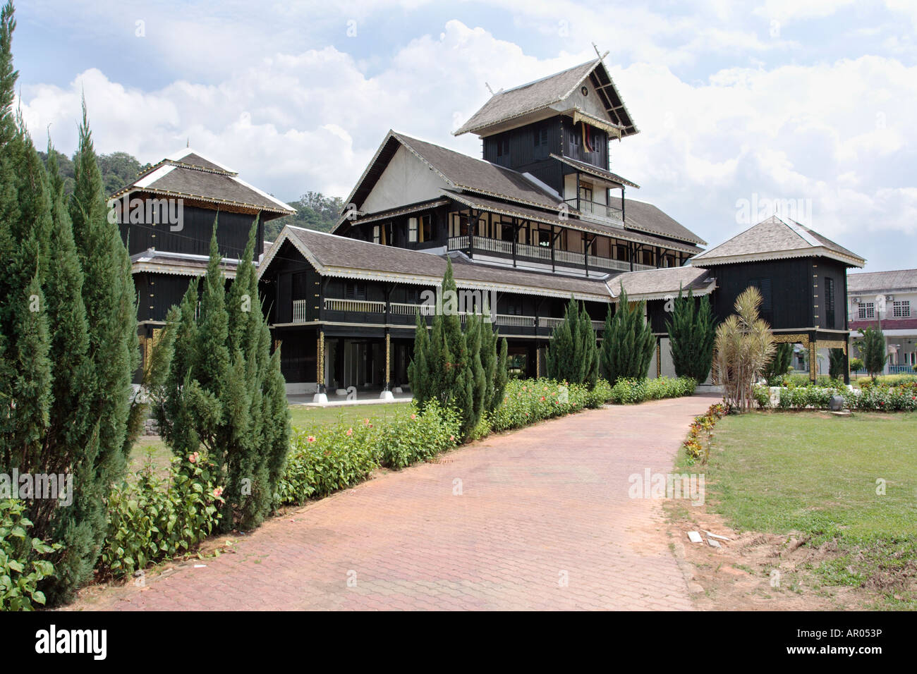 Roof Traditional Wooden Malay House High Resolution Stock Photography ...