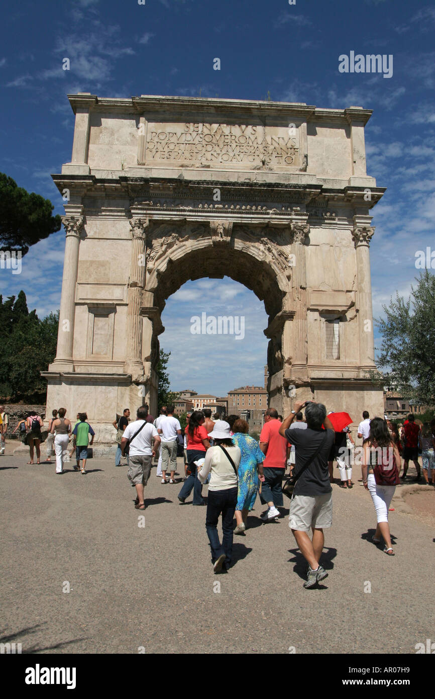 Arch titus rome hi-res stock photography and images - Alamy