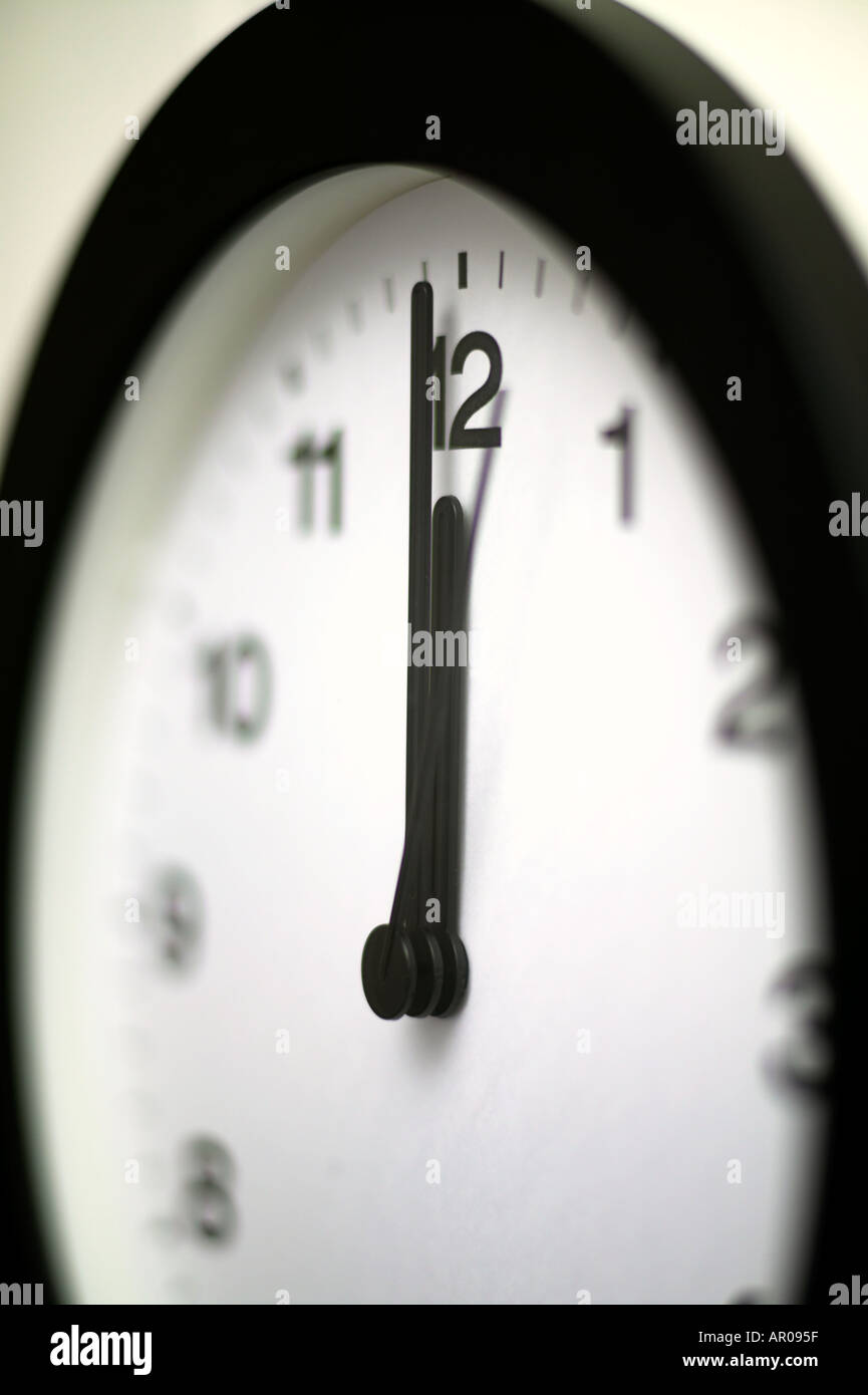 Wall clock late night detail hi-res stock photography and images - Alamy