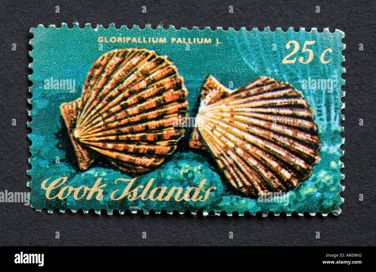 Cook Islands postage stamp Stock Photo - Alamy