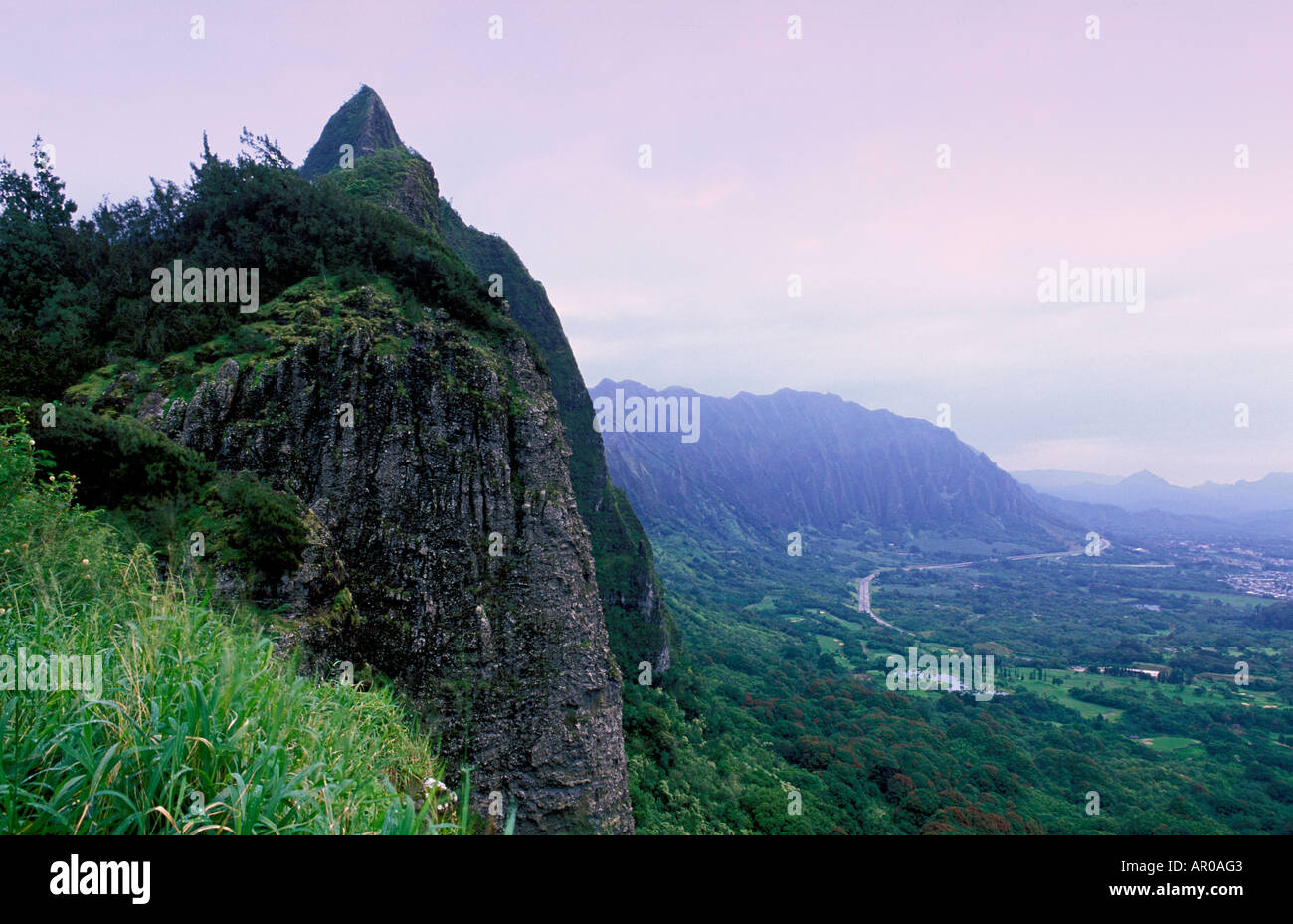 A lookout in the countryside of Oahu Hawaii USA Stock Photo - Alamy