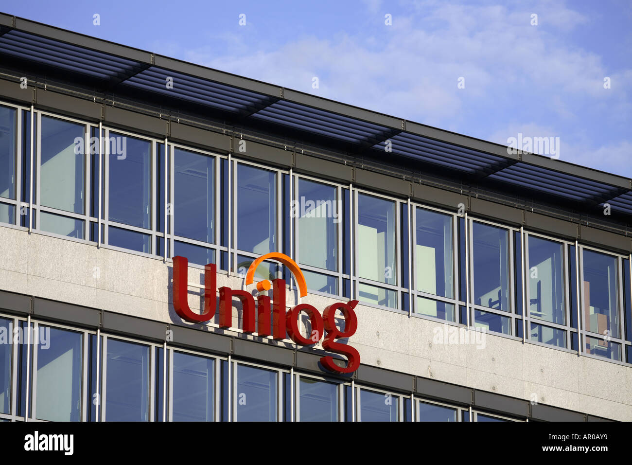 Unilog hi-res stock photography and images - Alamy