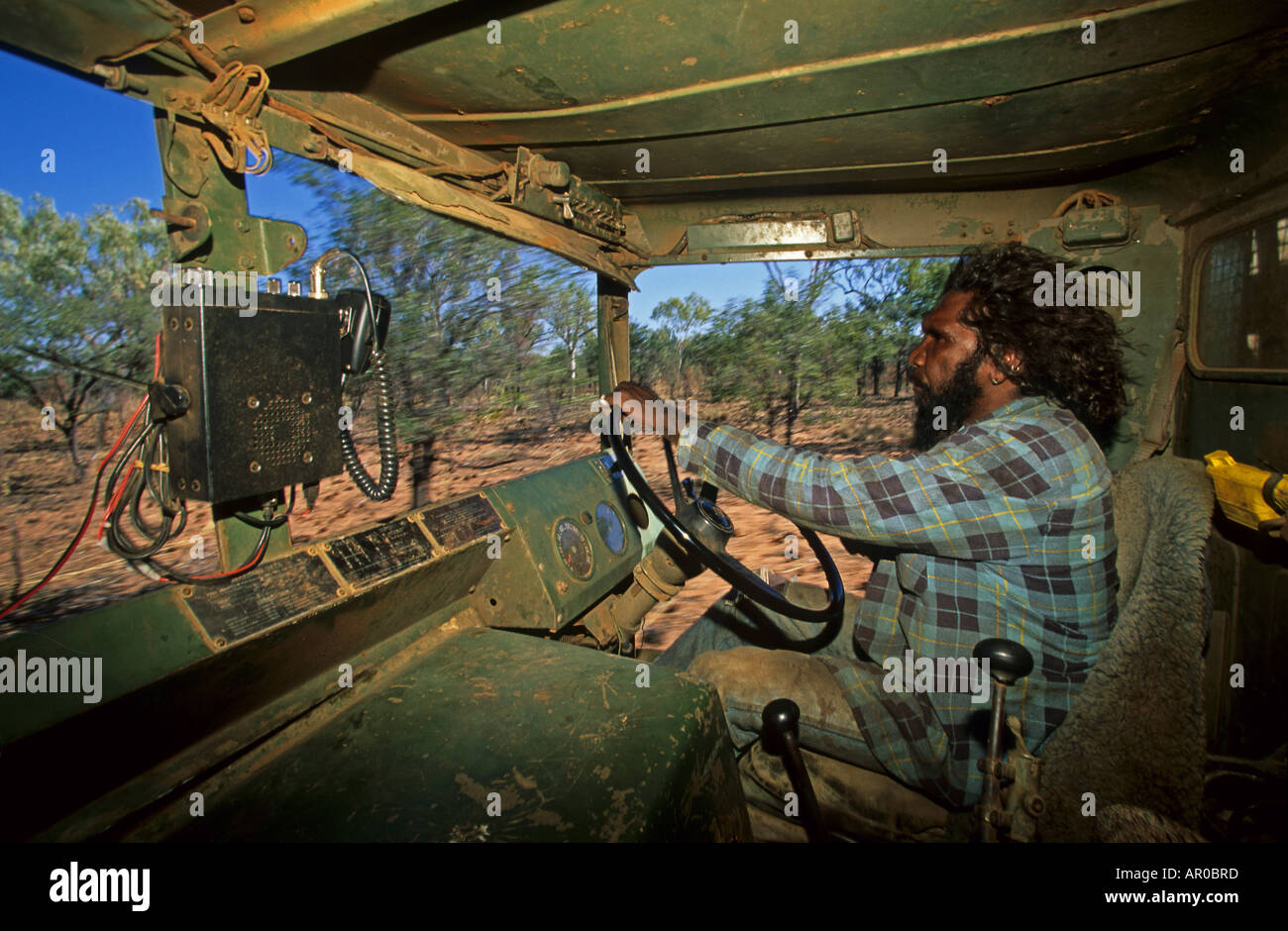 Aboriginal vehicle hi-res stock photography and images - Alamy
