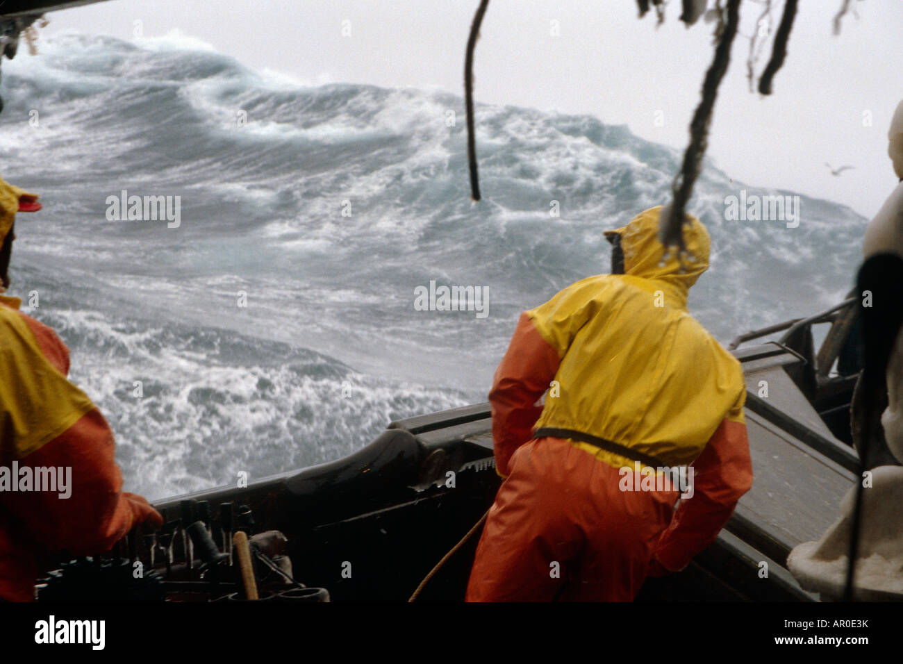 Bering sea crab fishing hi-res stock photography and images - Alamy