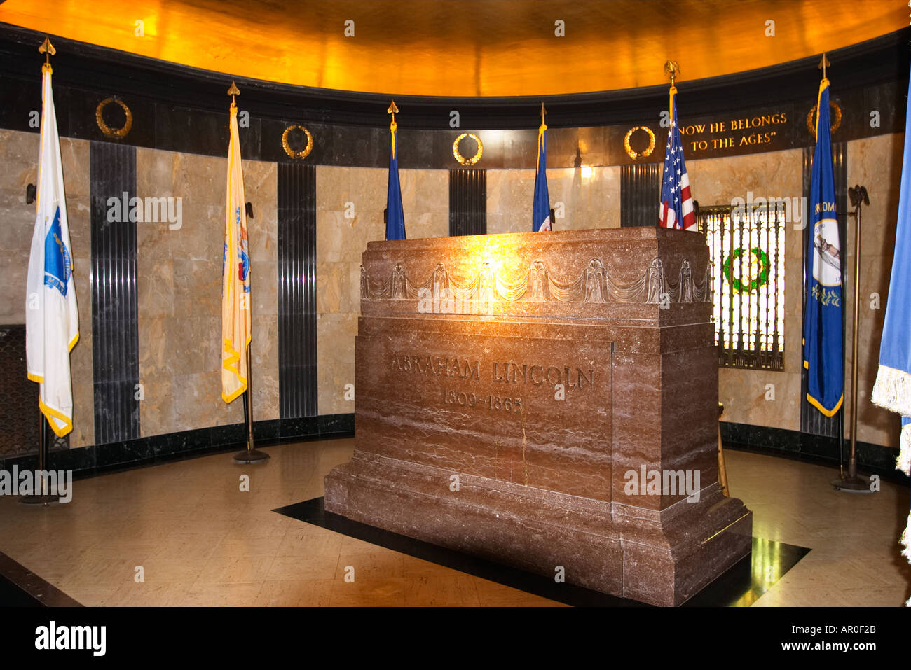 ILLINOIS Springfield Tombstone in Abraham Lincoln s tomb in Oak Ridge ...
