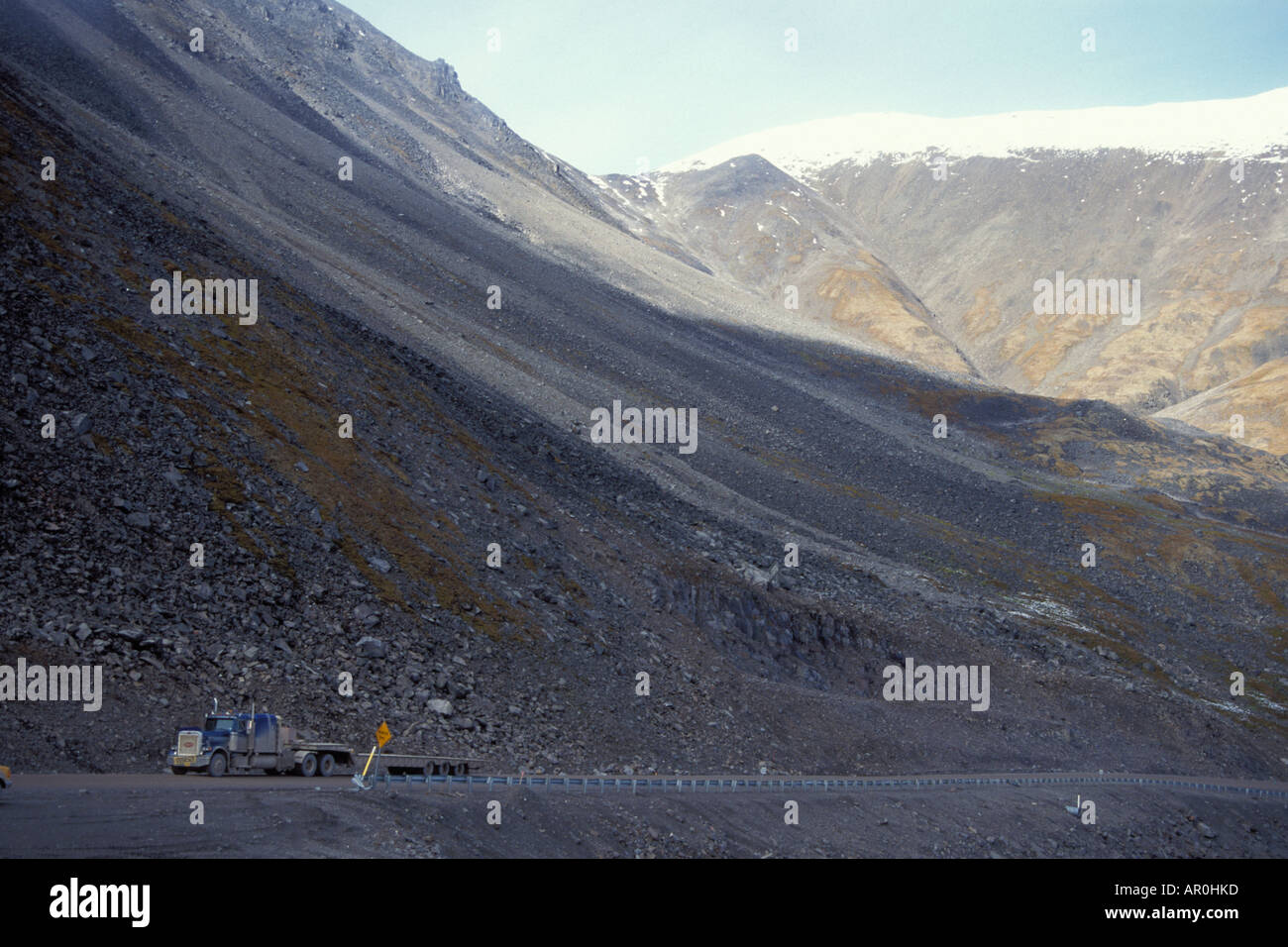 Atigun pass hi-res stock photography and images - Alamy