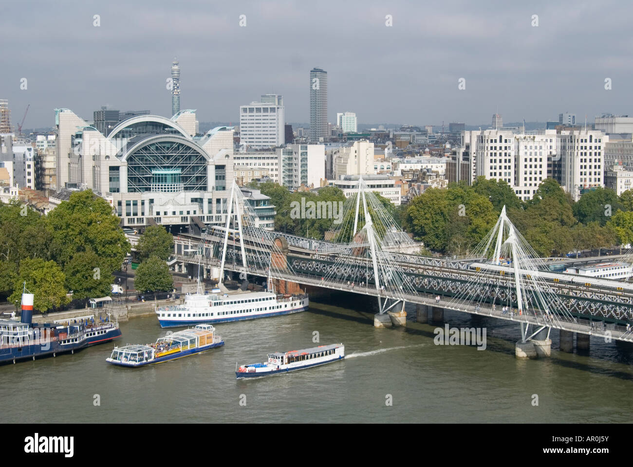 Charing Cross railway station London England Stock Photo - Alamy