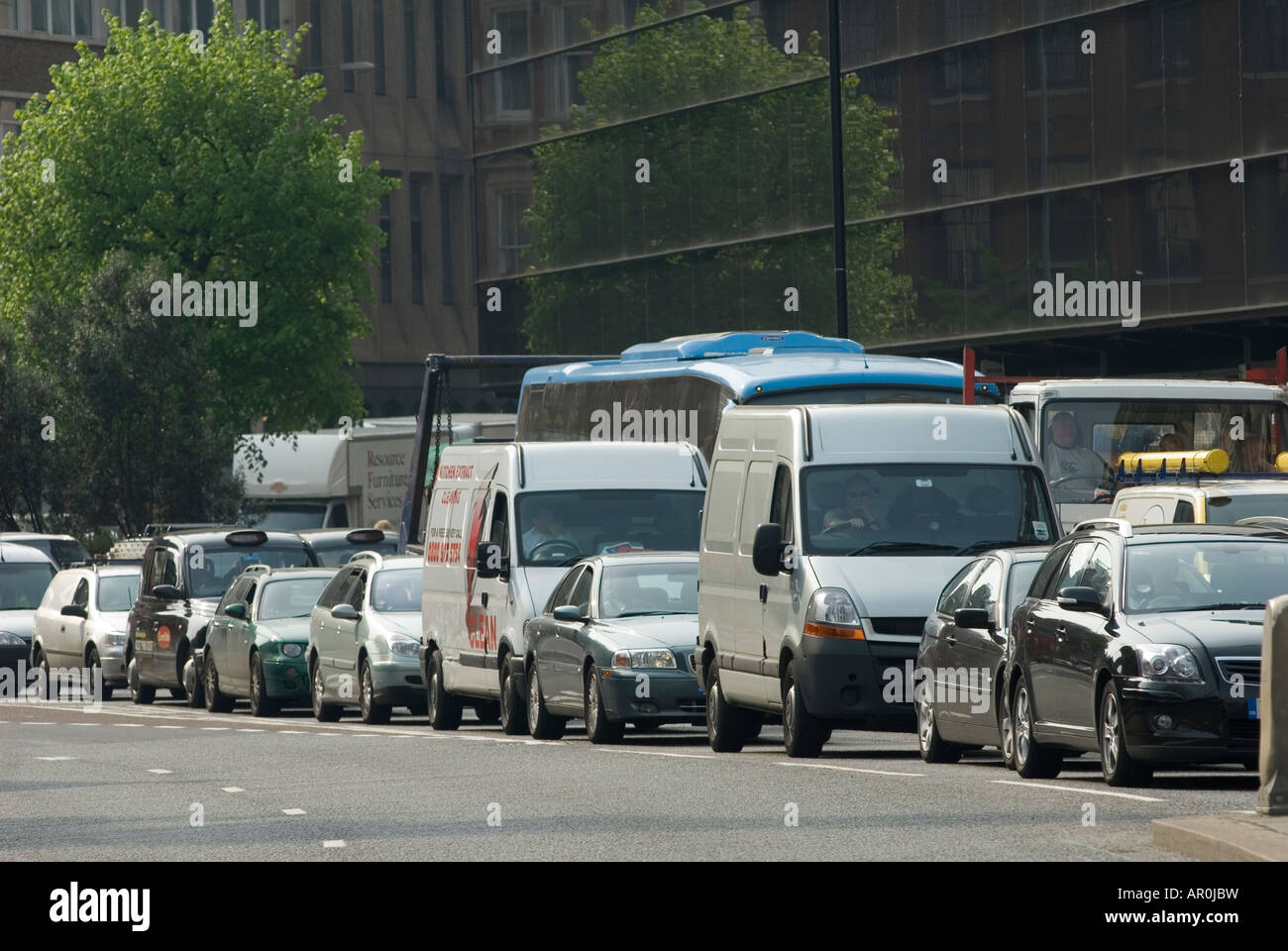Vehicles queuing in congested traffic in London city centre Stock Photo ...