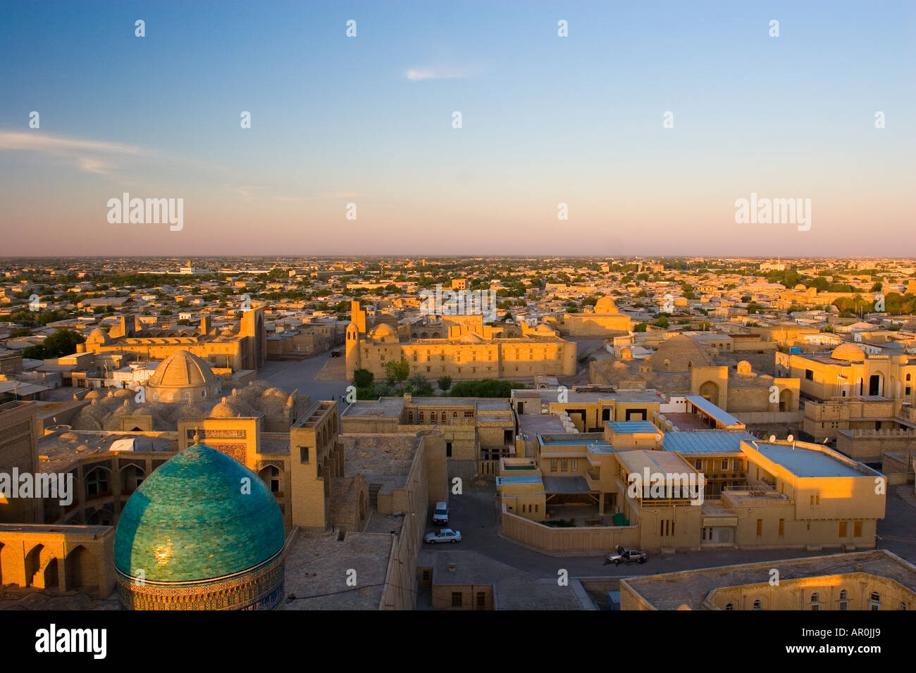 Skyline samarkand hi-res stock photography and images - Alamy