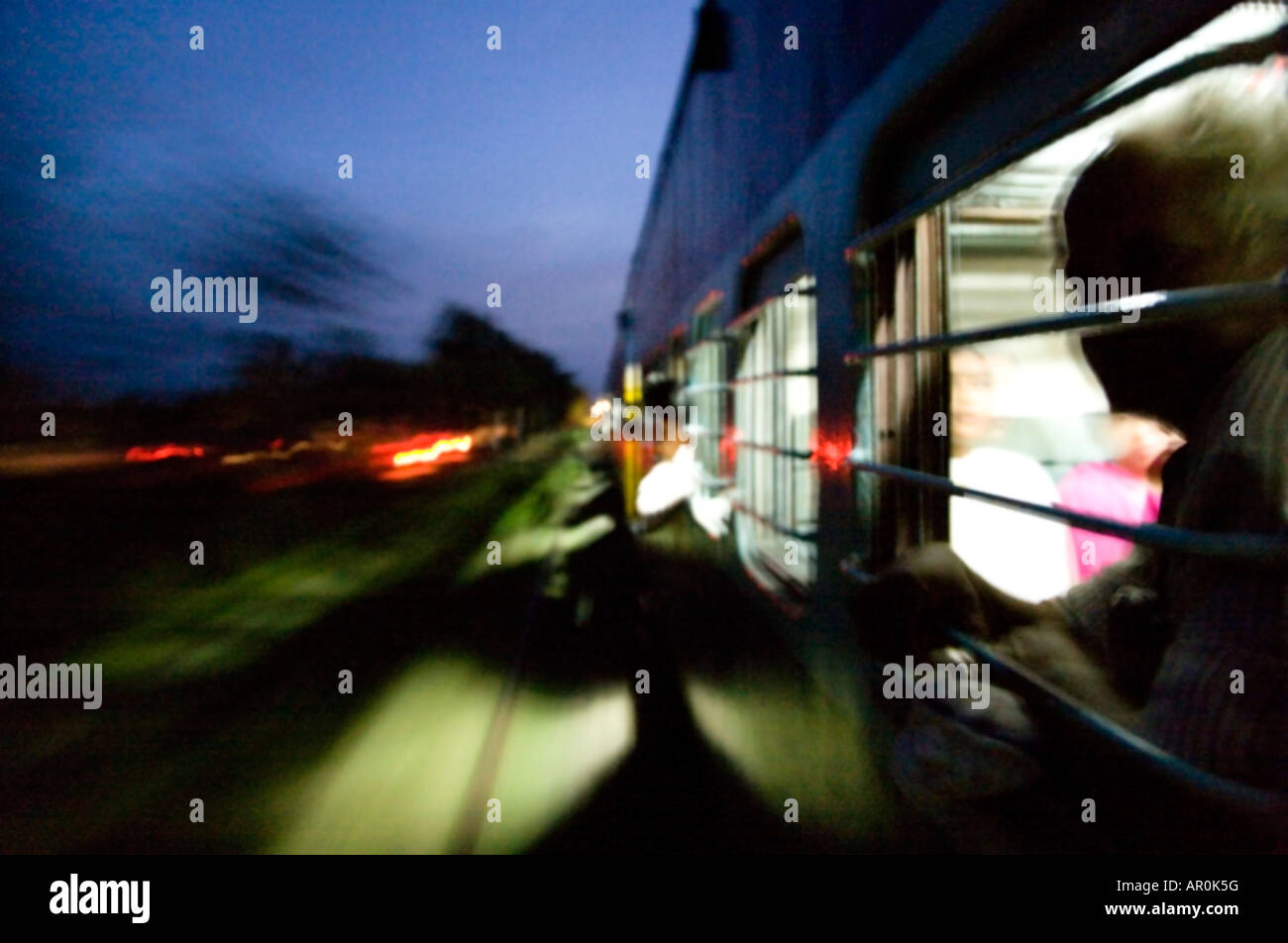 Train at night hi-res stock photography and images - Alamy