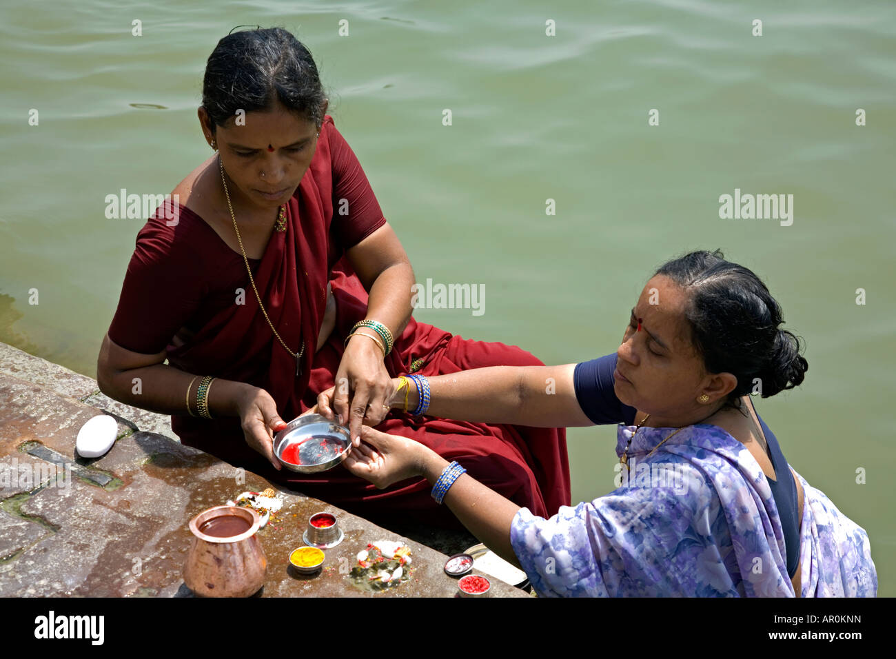 Puja ritual. Tulsi Ghat. Ganges river. Varanasi. India Stock Photo - Alamy