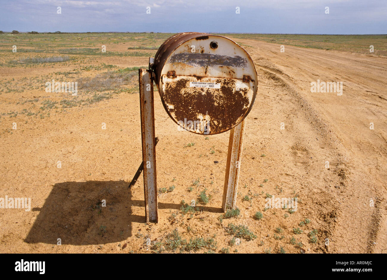 Mailbox outback australia hi-res stock photography and images - Alamy