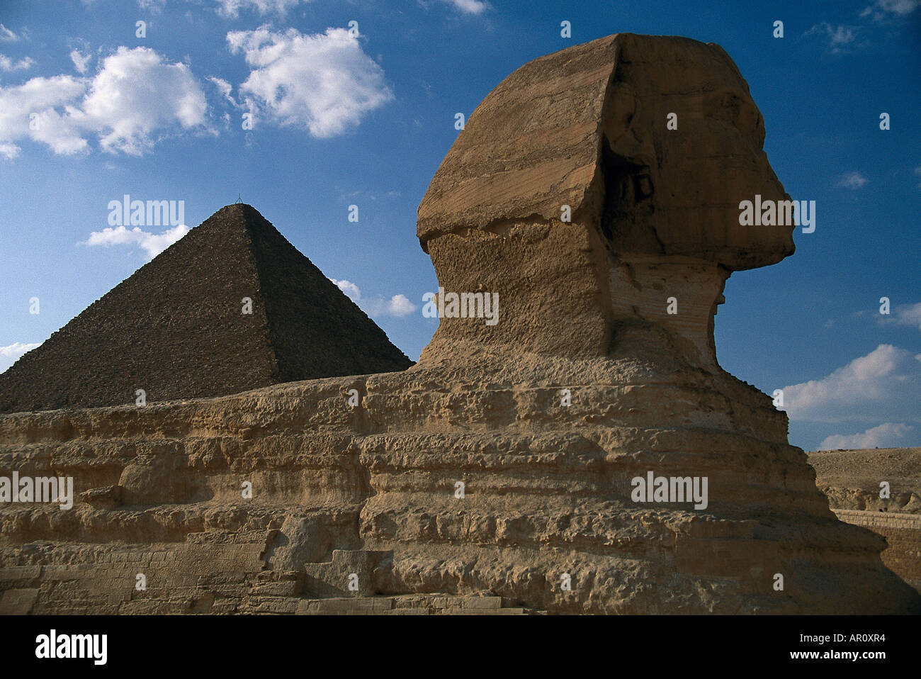 Sphinx & Pyramid, Gizeh Egypt Stock Photo - Alamy