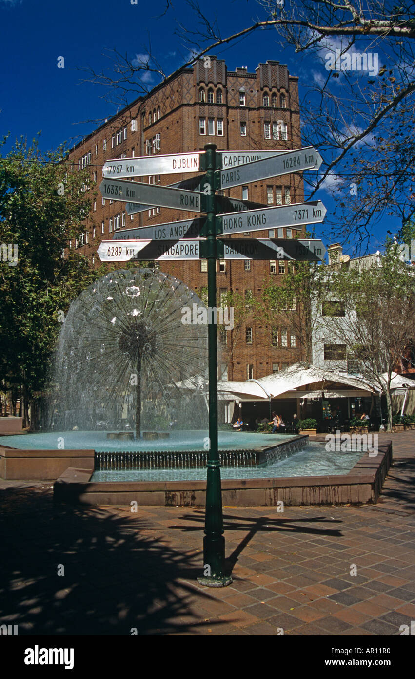 Sydney Kings Cross Fountain Stock Photos & Sydney Kings Cross Fountain ...