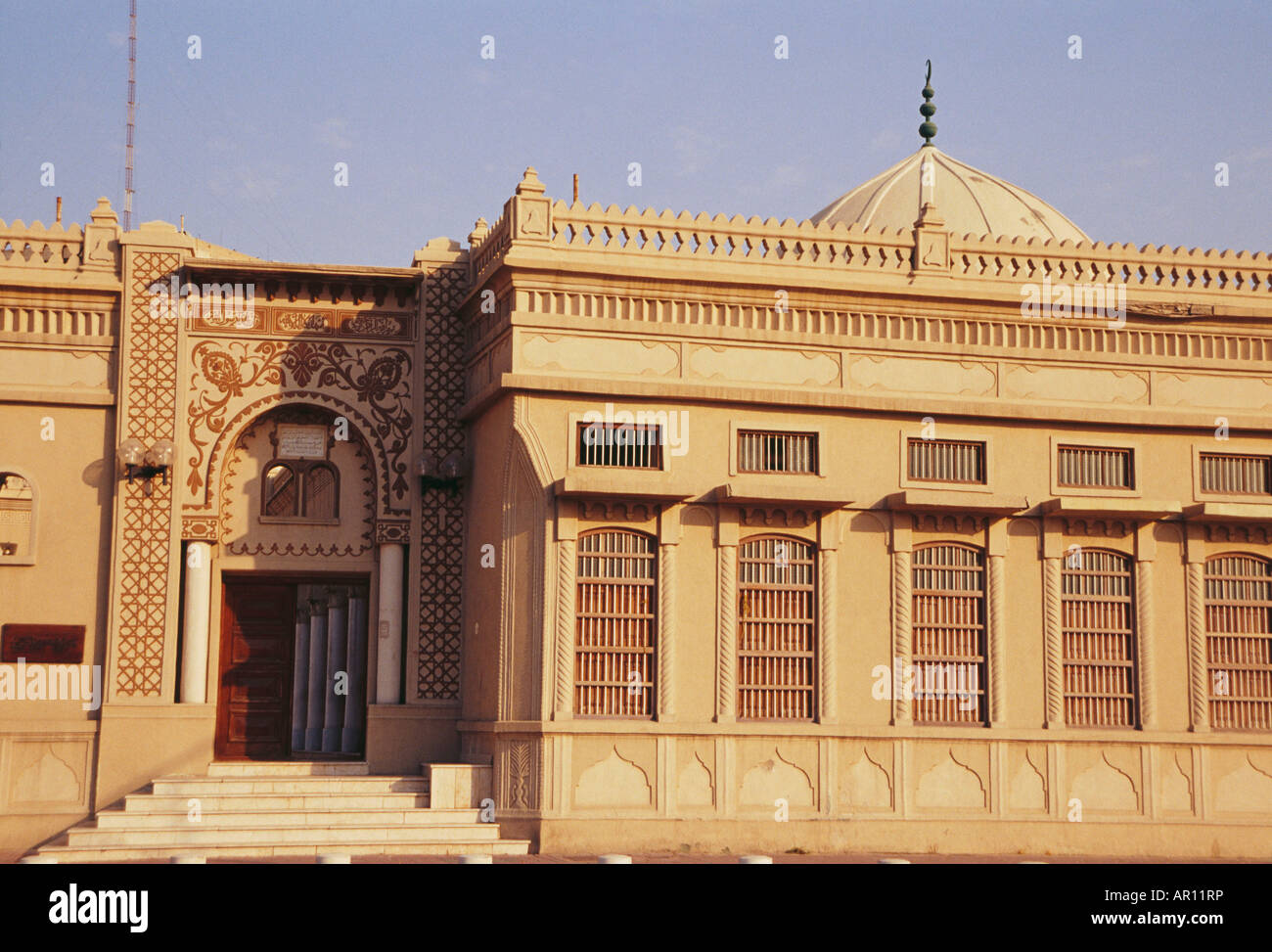 Front view of an elegant beige colored mosque Stock Photo - Alamy