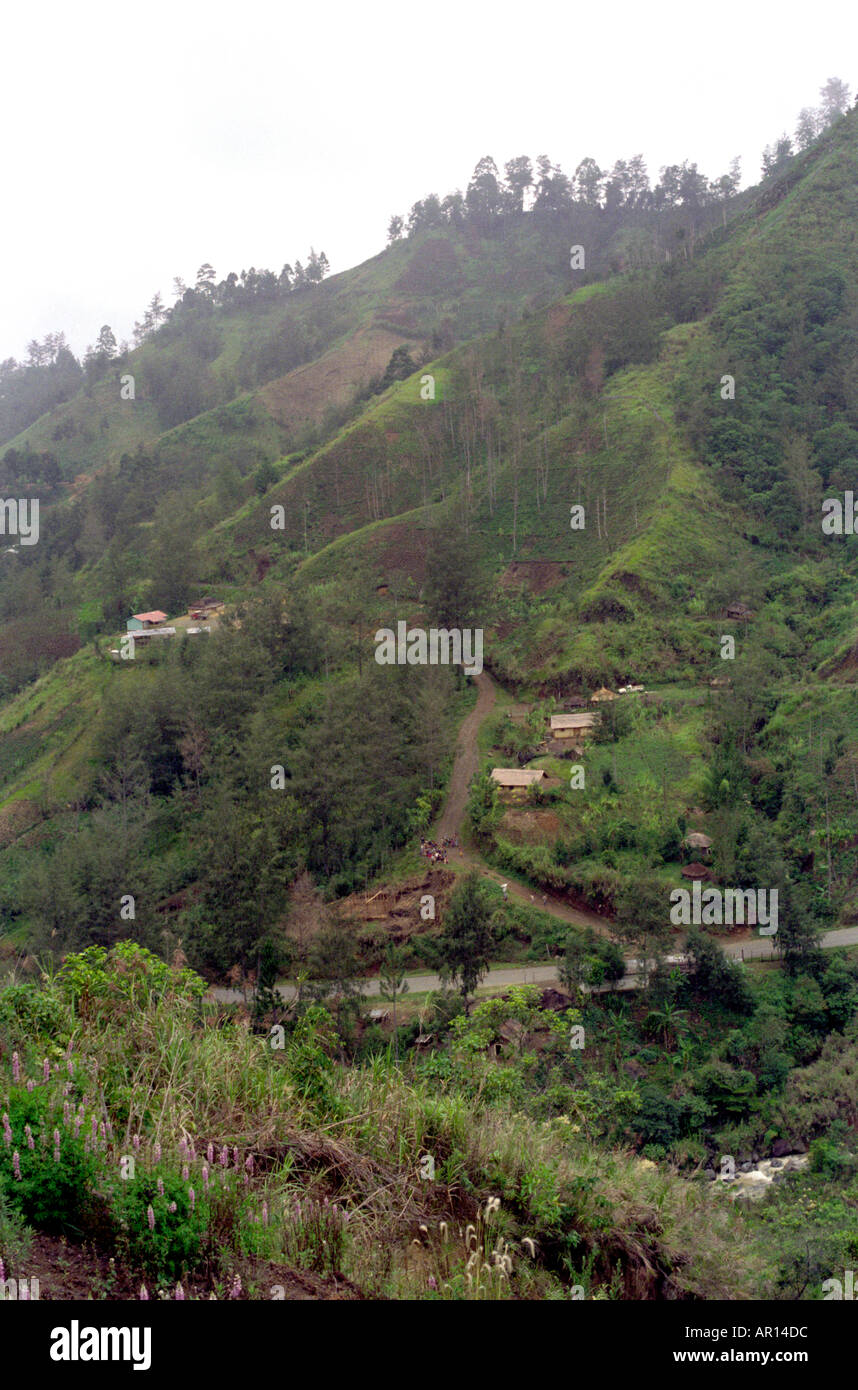 Village and farms near Highlands Highway Daulo Pass Papua New Guinea ...
