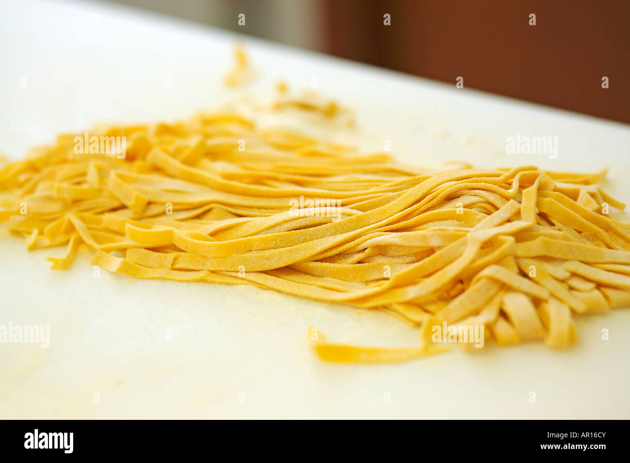 Making fresh pasta in Italy Stock Photo - Alamy