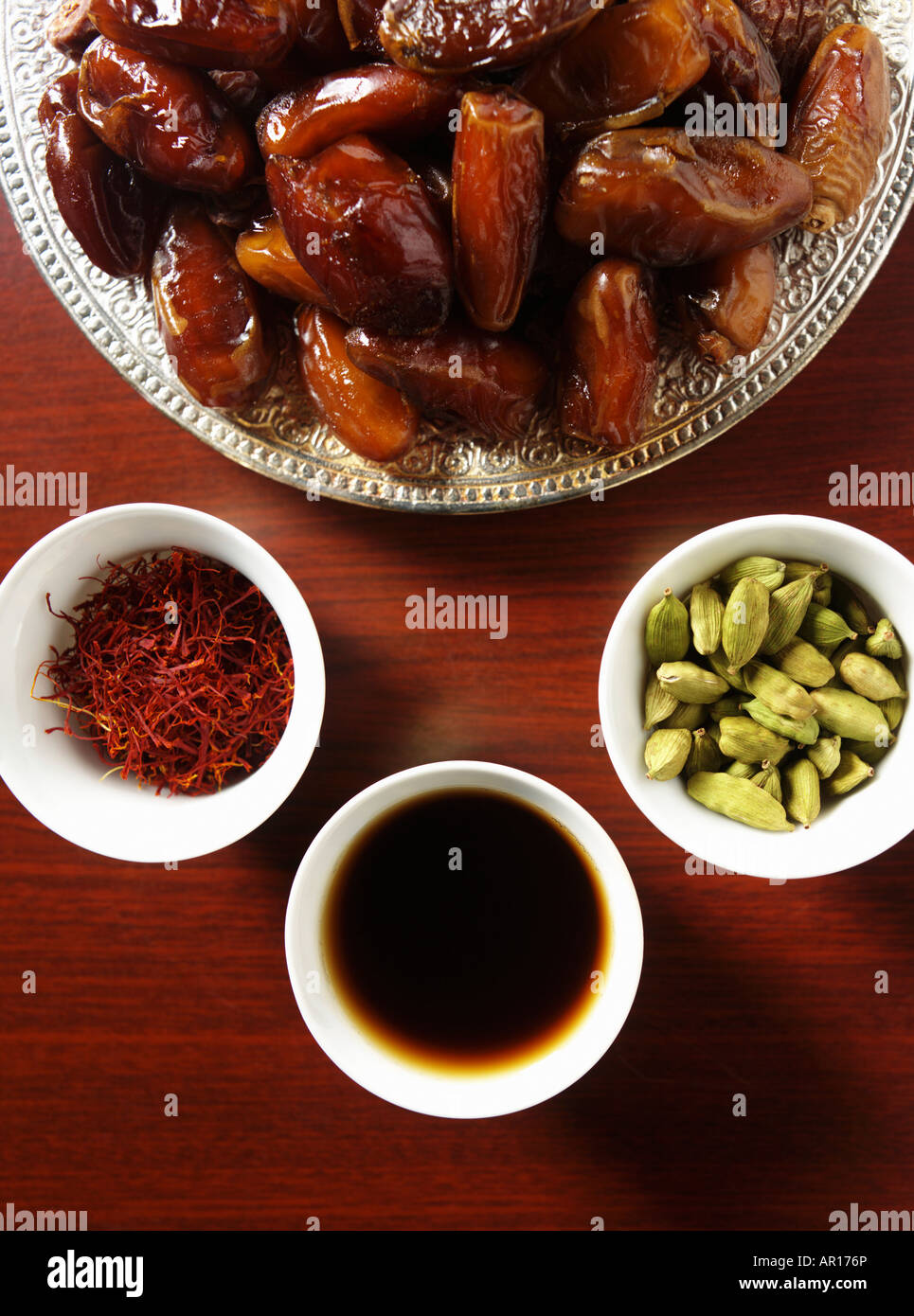 Arabic coffee dates hi-res stock photography and images - Alamy