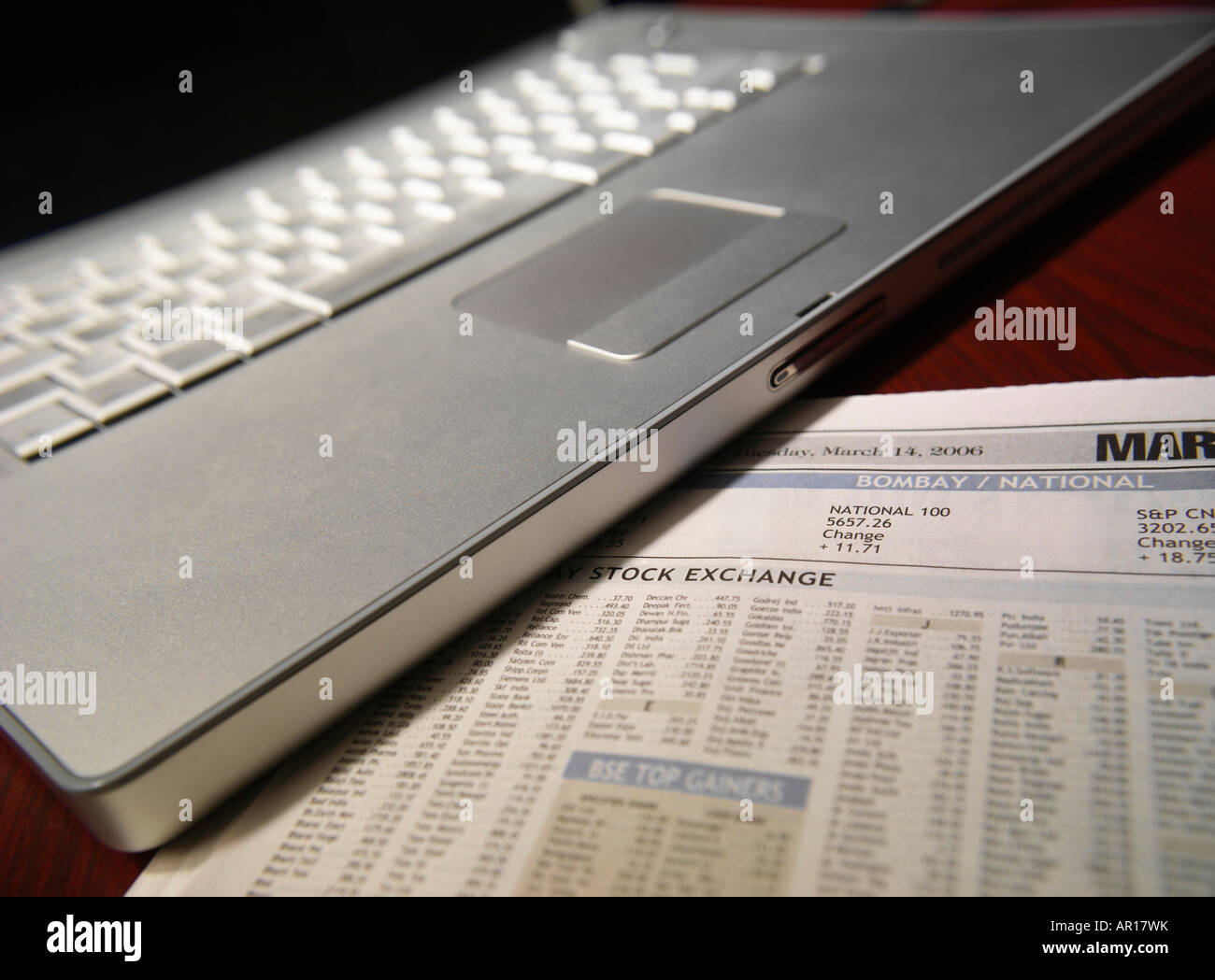 Close newspaper reports hi-res stock photography and images - Alamy