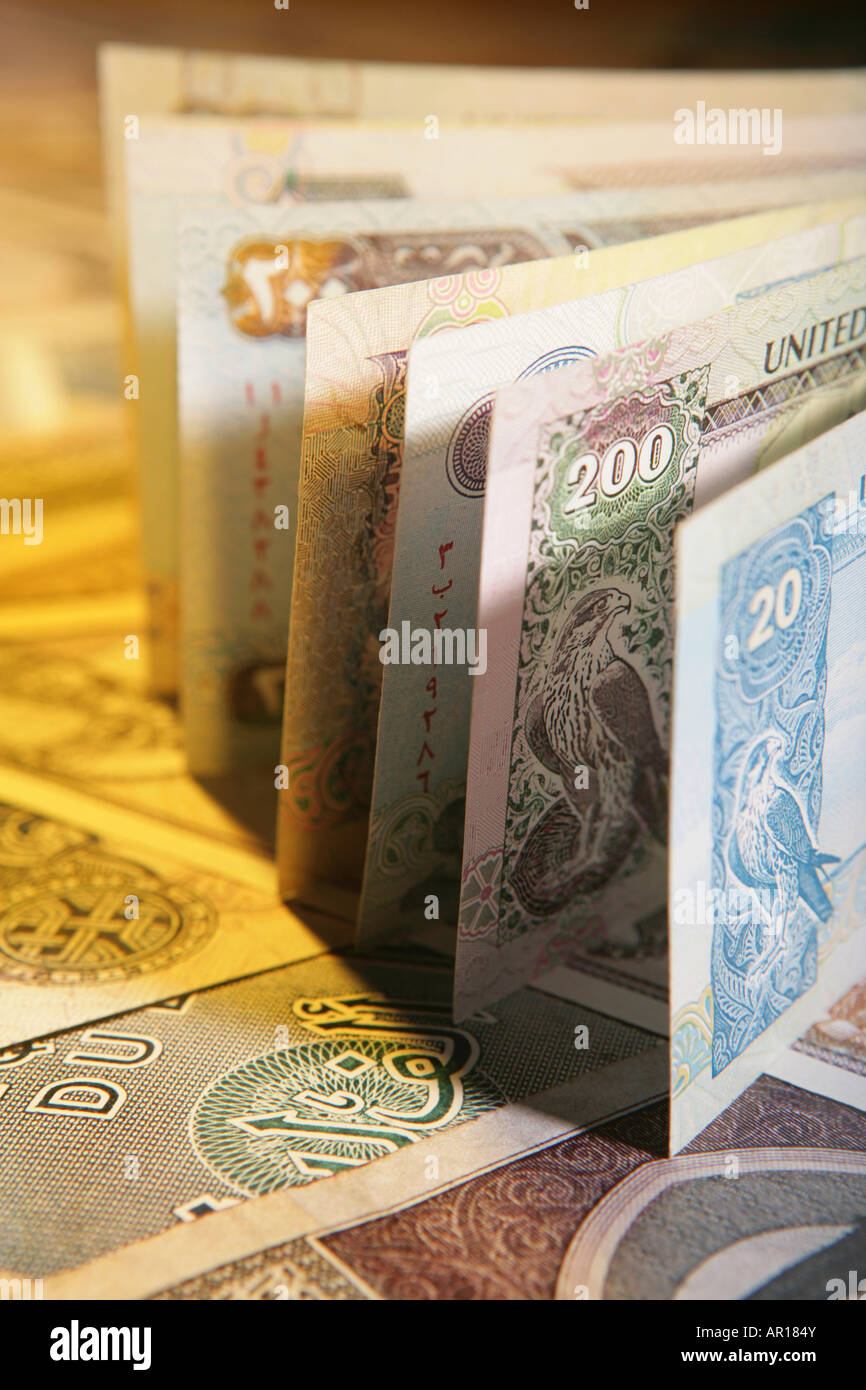 Currency bank notes united arab hi-res stock photography and images - Alamy